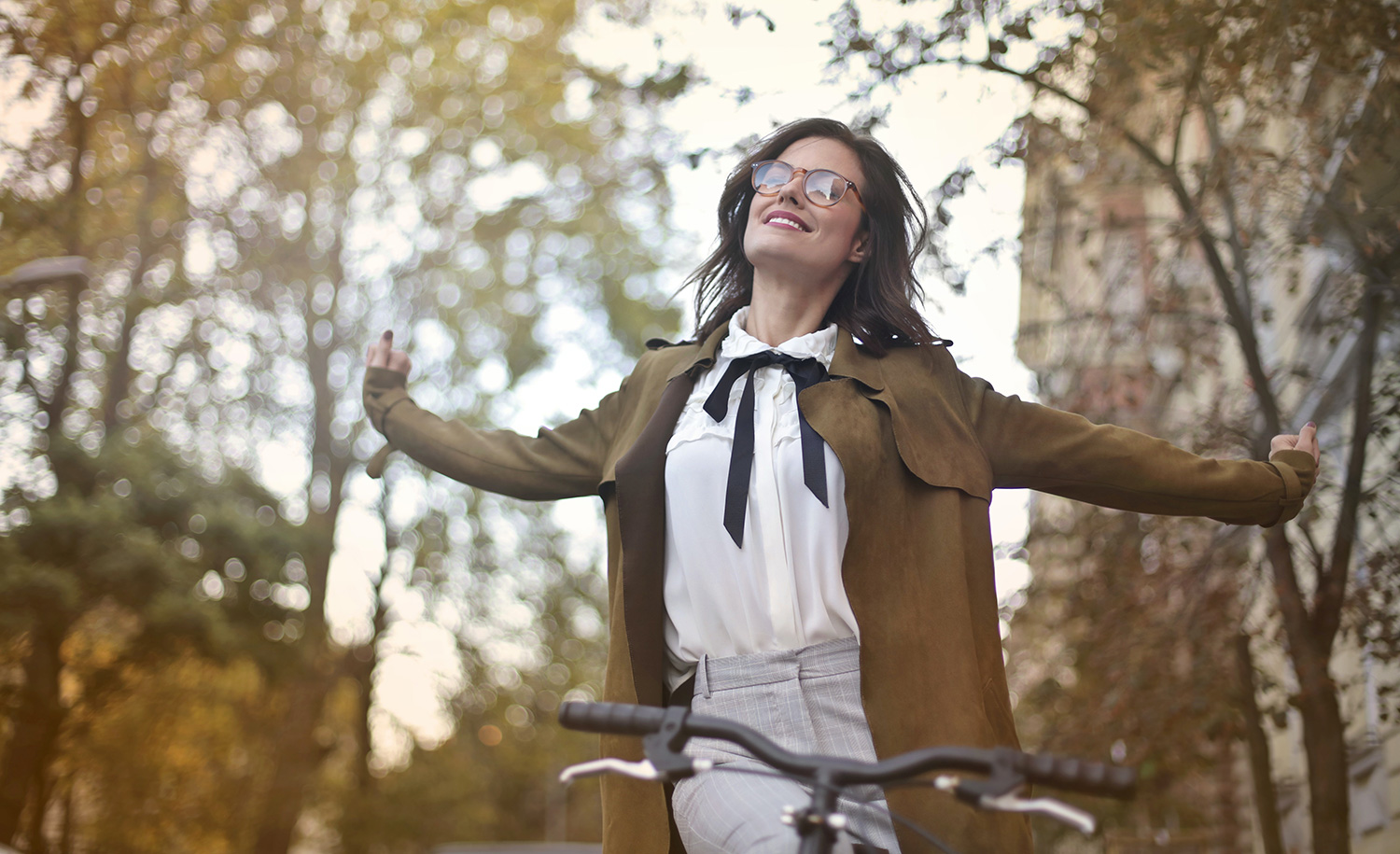 What To Do When Someone Invades Your Personal Space Bubble